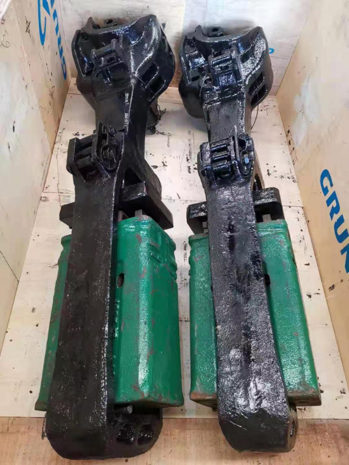 MT-2 Railroad Coupler Draft Gear Low Impedance 2.27MN For Impact Buffering